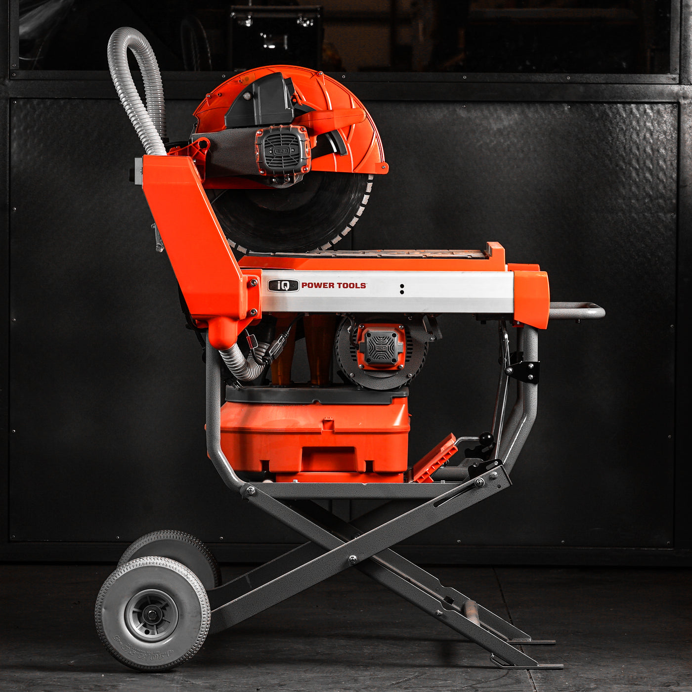 iQ Power Tools Europe